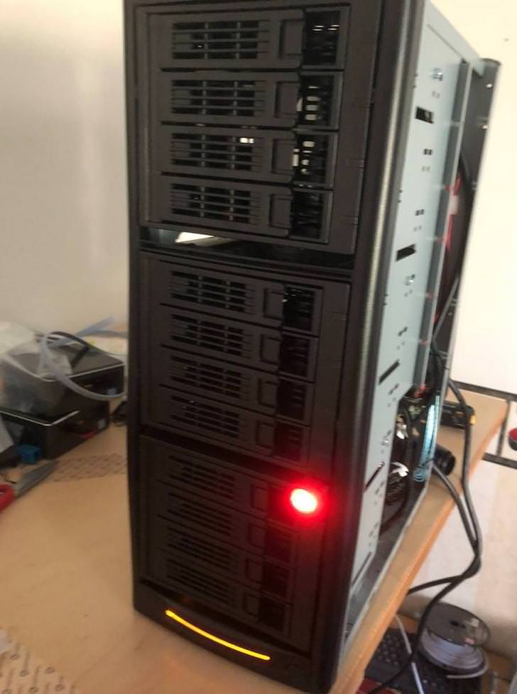Building a Disk Tower, for all pain and no profit – blog.kroy.io